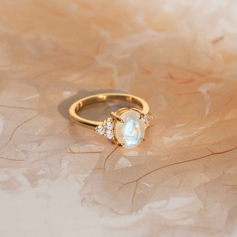 Moonstone Ring - Fleur